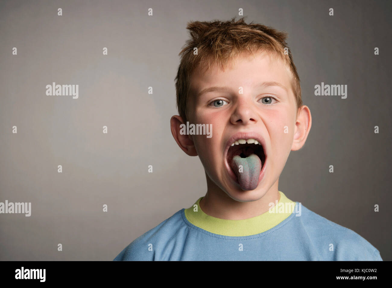 Tongue out everyday hi-res stock photography and images - Alamy
