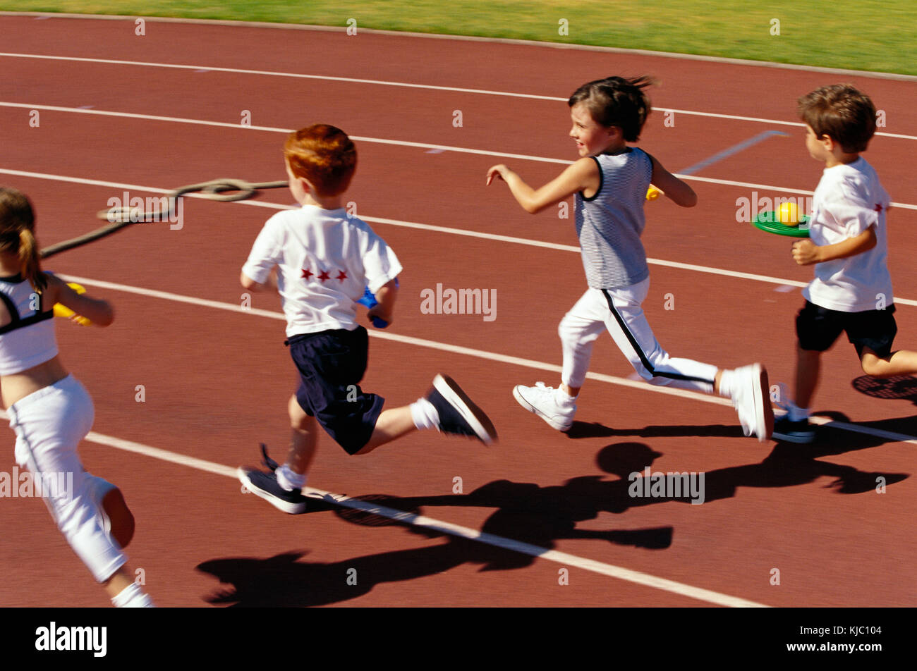 Egg and spoon race sports day hi-res stock photography and images - Alamy
