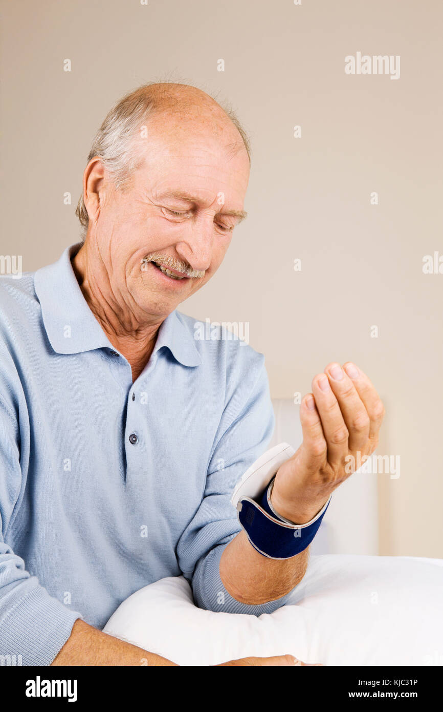 Pulse 65 hi-res stock photography and images - Alamy