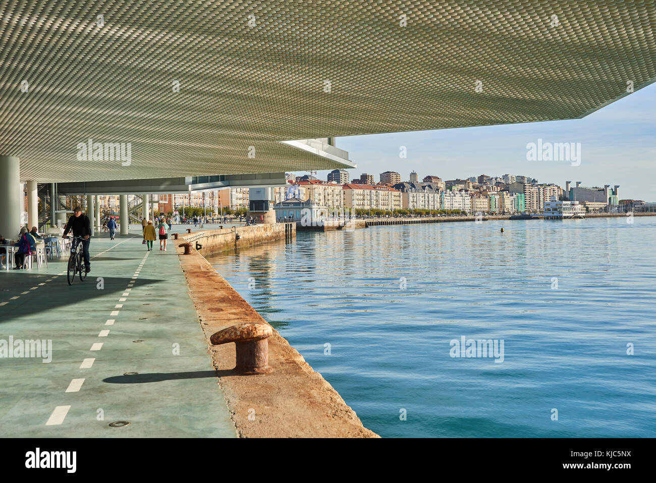 Botin Center Museum Art and Culture. Botin Foundation, architect Renzo ...