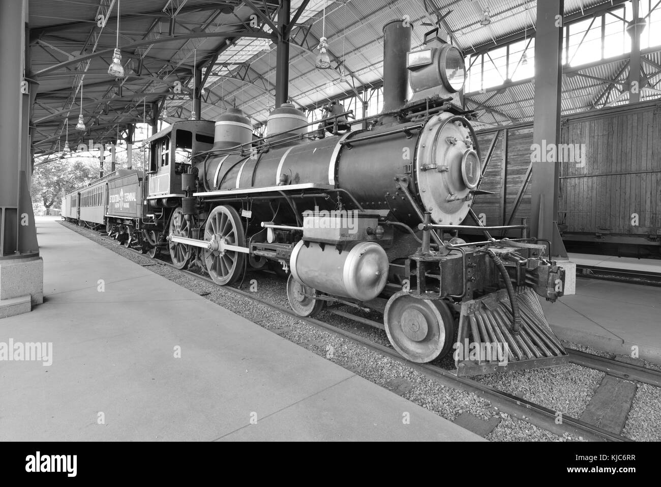 Vintage American steam engines at an Engine shed Stock Photo - Alamy