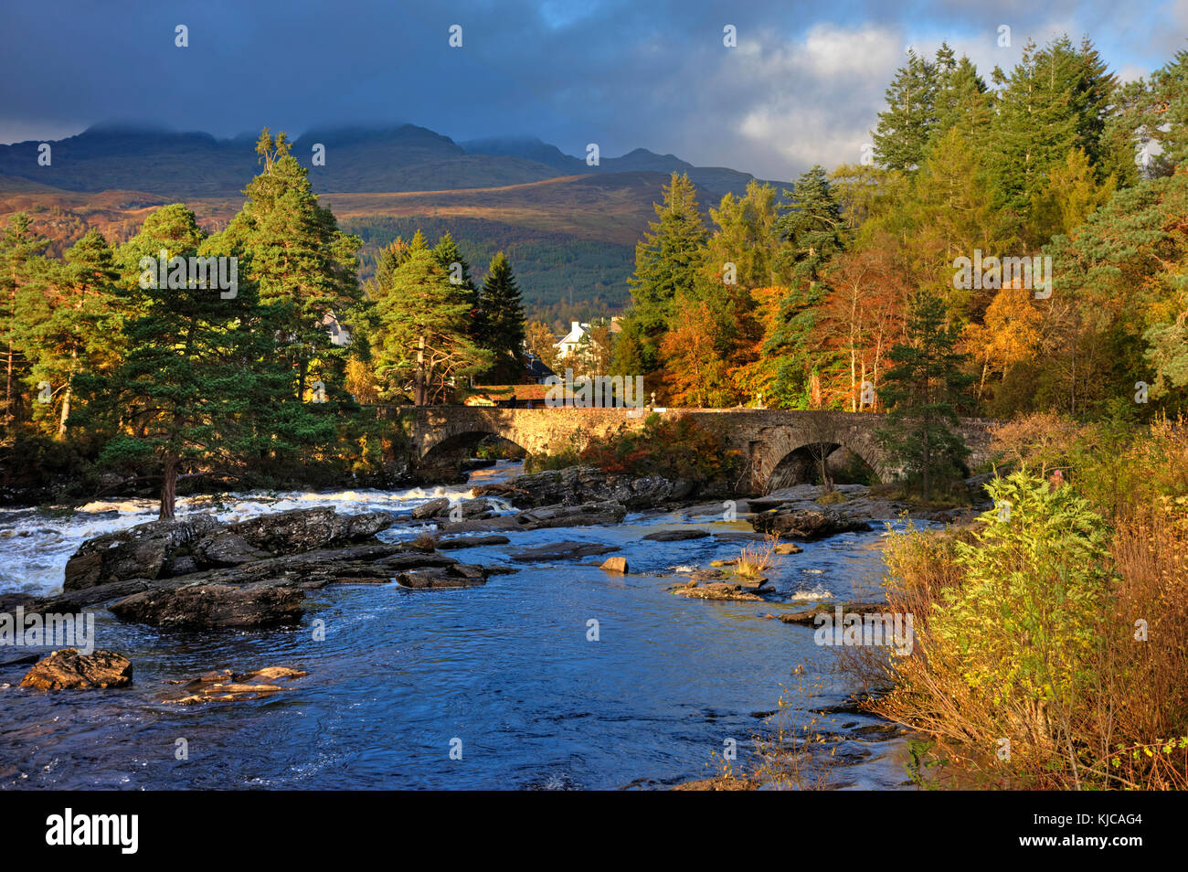 Autumn scene in Killin, Perthshire Stock Photo - Alamy