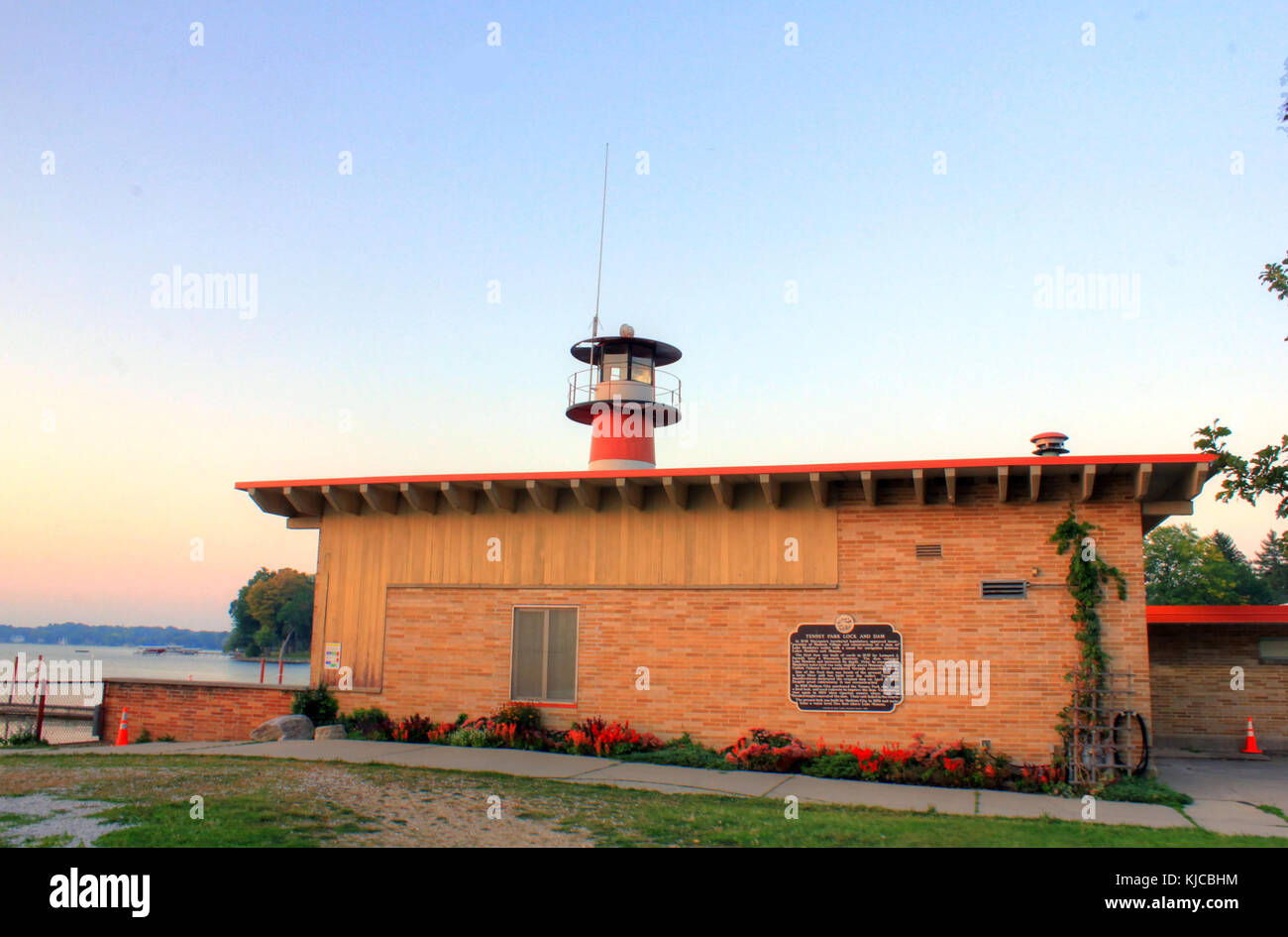 Vintage boathouse illustration hi-res stock photography and images - Alamy