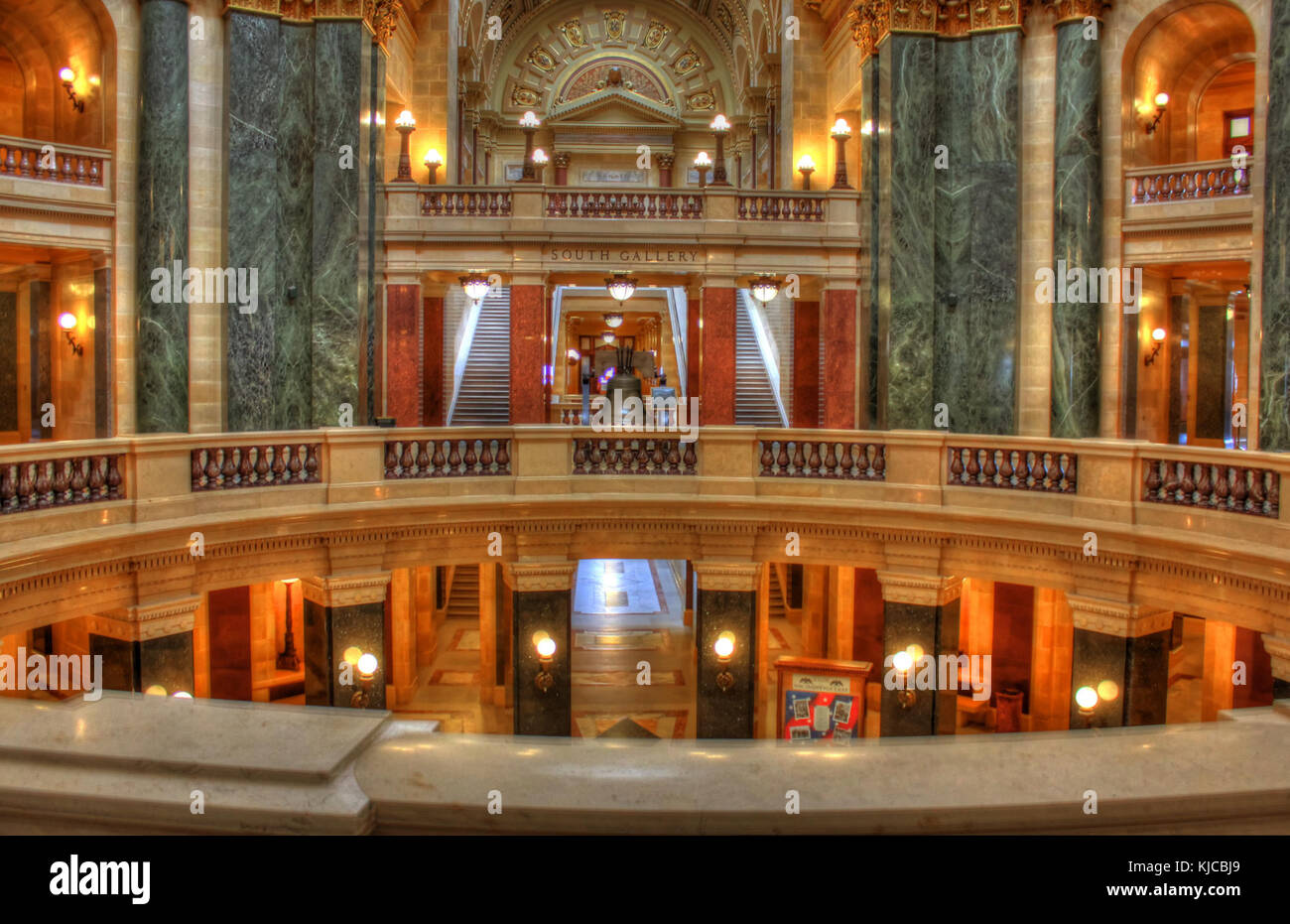 Second capitol building hi-res stock photography and images - Alamy