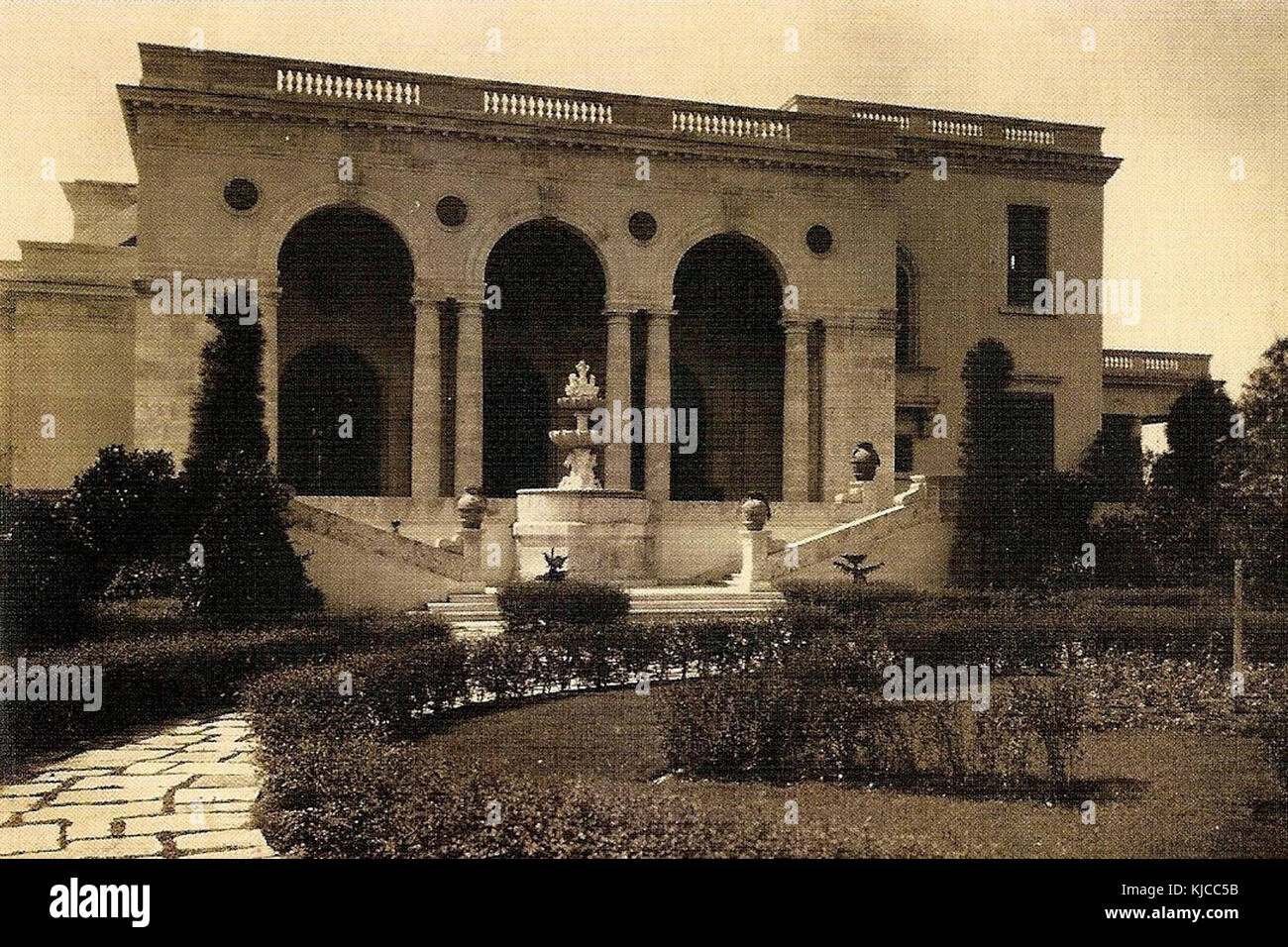 1931 La Mansion of Mark Pollack Stock Photo - Alamy