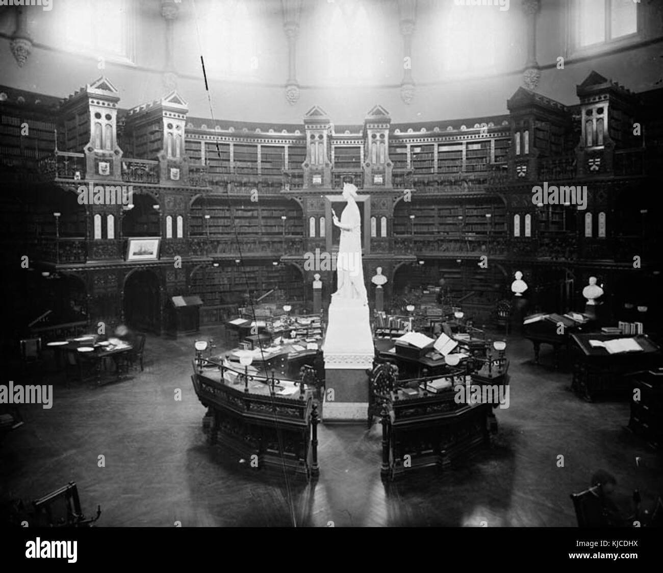 Ottawa library and archives hi-res stock photography and images - Alamy