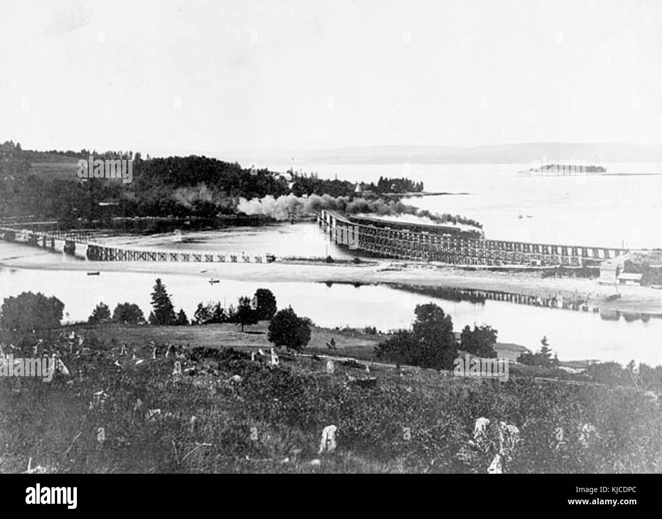 Bluenose schooner hi-res stock photography and images - Alamy