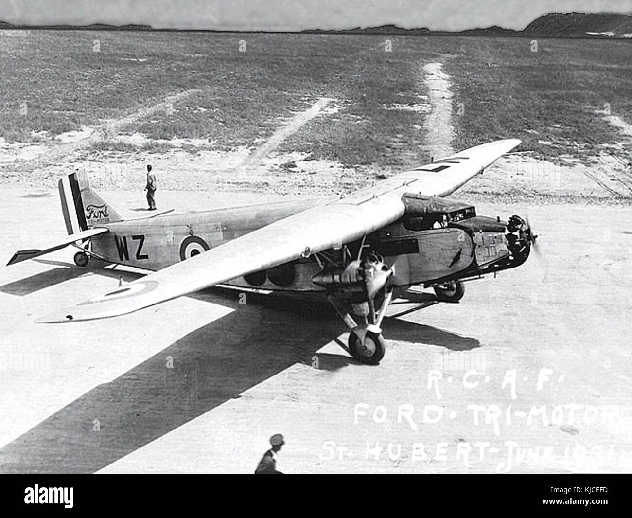 Ford airplane 1920s hi-res stock photography and images - Alamy
