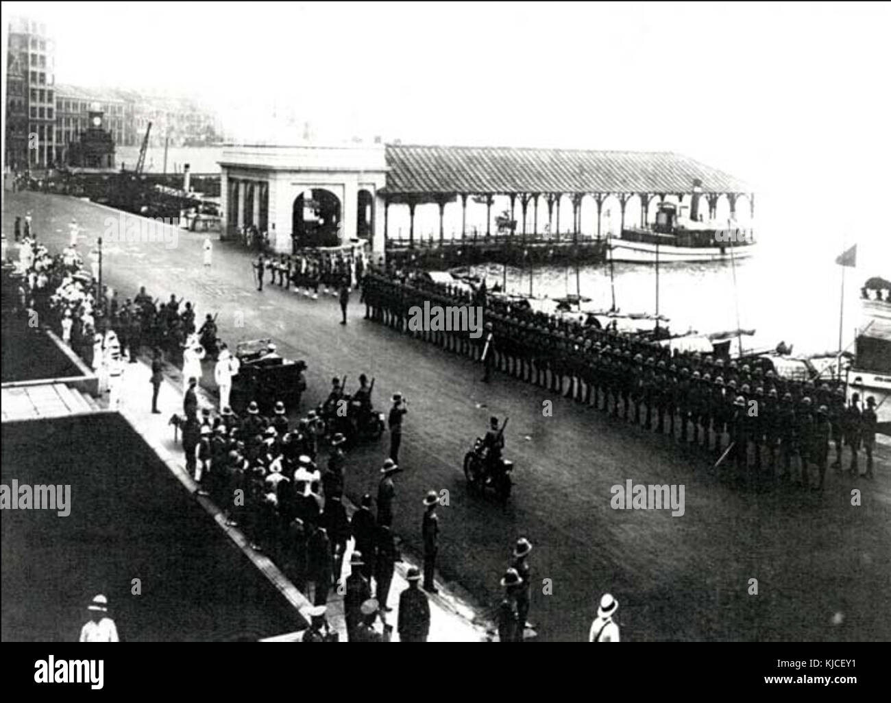 Historical pier 1920s hi-res stock photography and images - Alamy