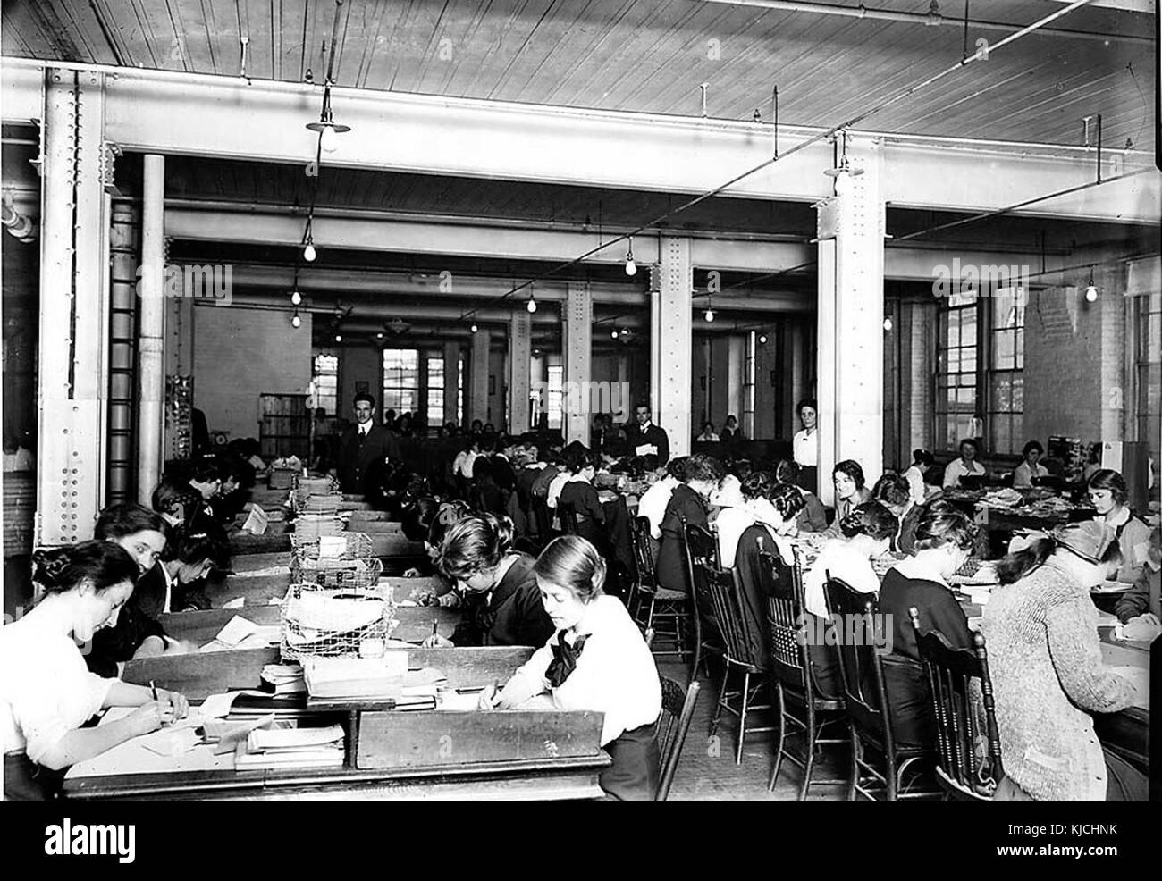 Robert simpson hi-res stock photography and images - Alamy