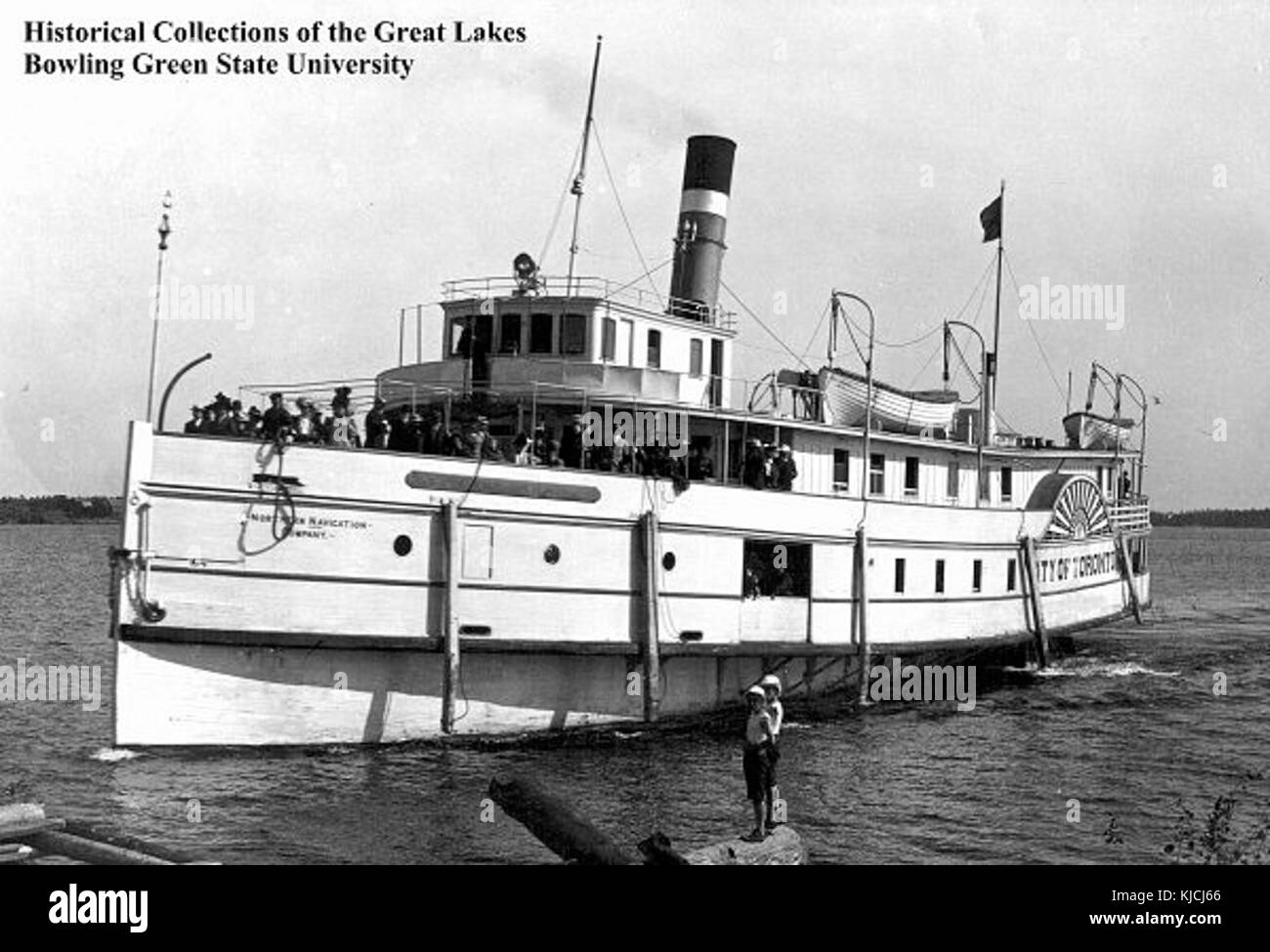 City on great lakes Black and White Stock Photos & Images - Alamy