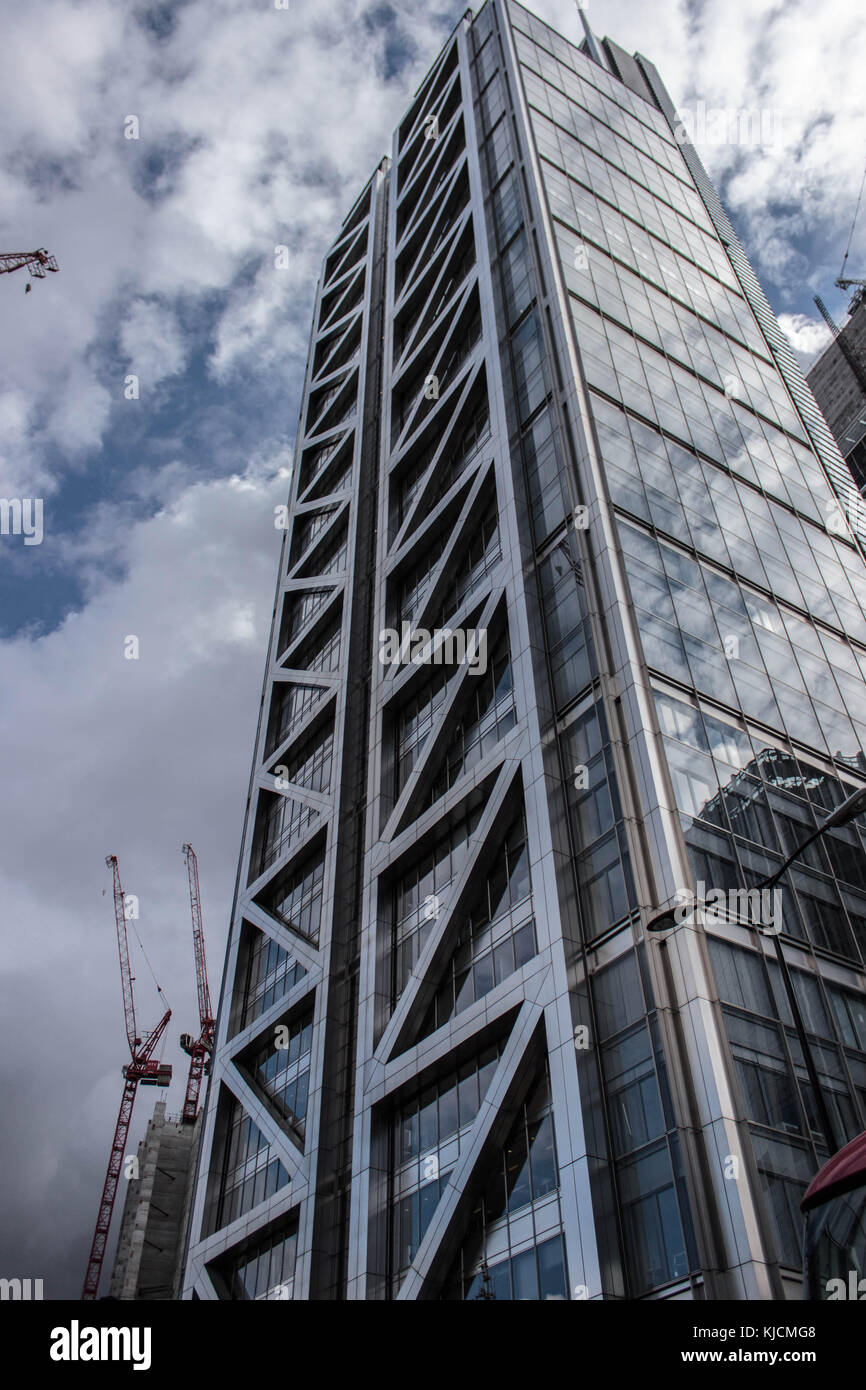 view on the mind-blowing heron tower in the city of London, with its ...