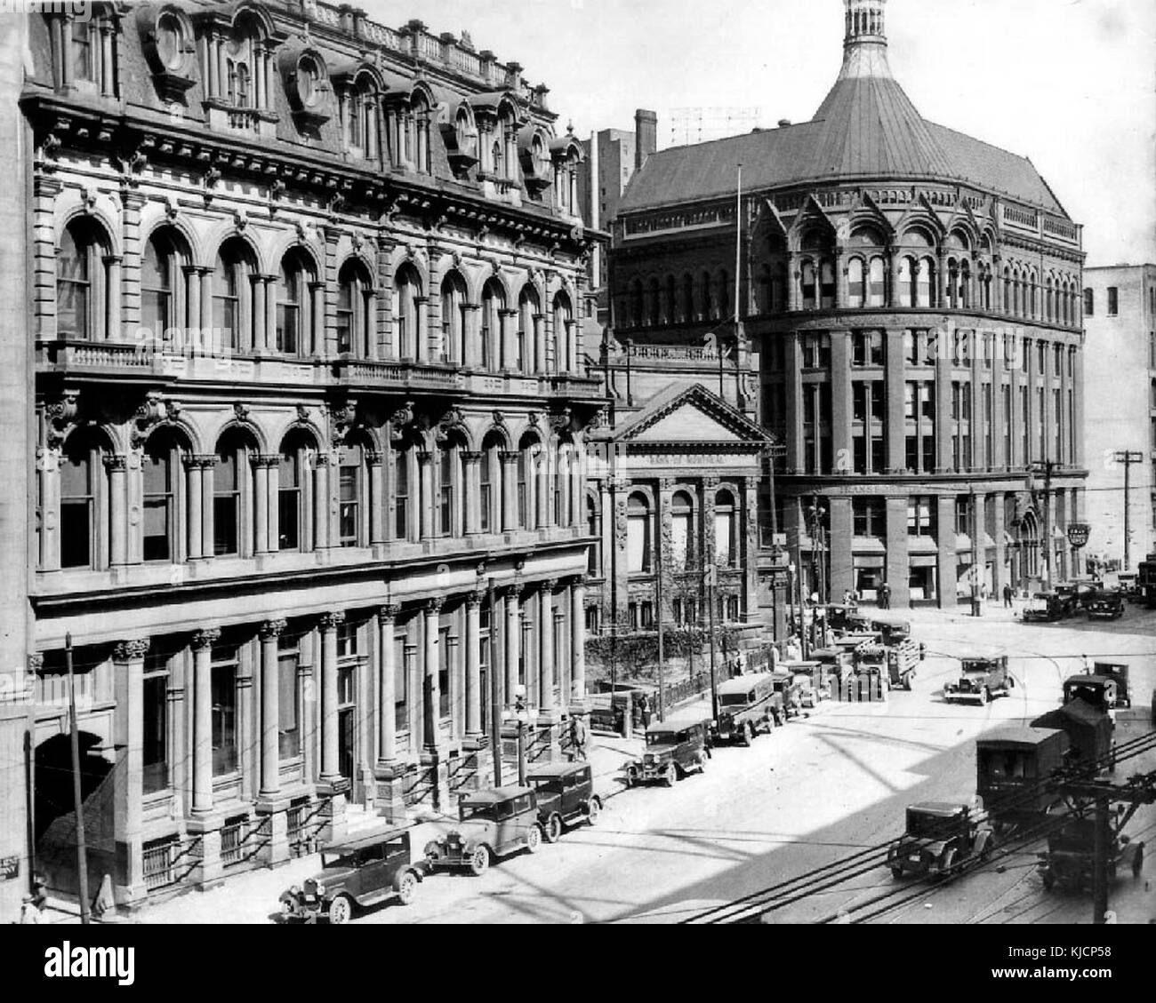 Front of yonge hi-res stock photography and images - Alamy