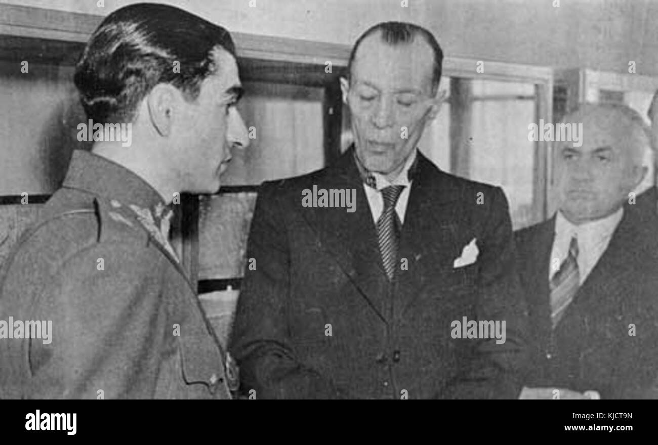 Reza pahlavi hi-res stock photography and images - Alamy