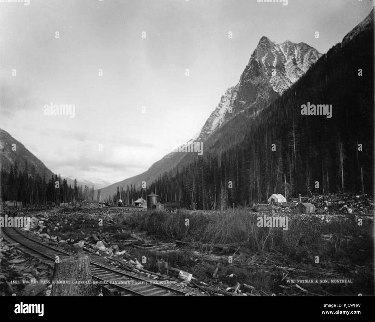 Rogers Pass Mount Carroll BC 1887 Stock Photo - Alamy