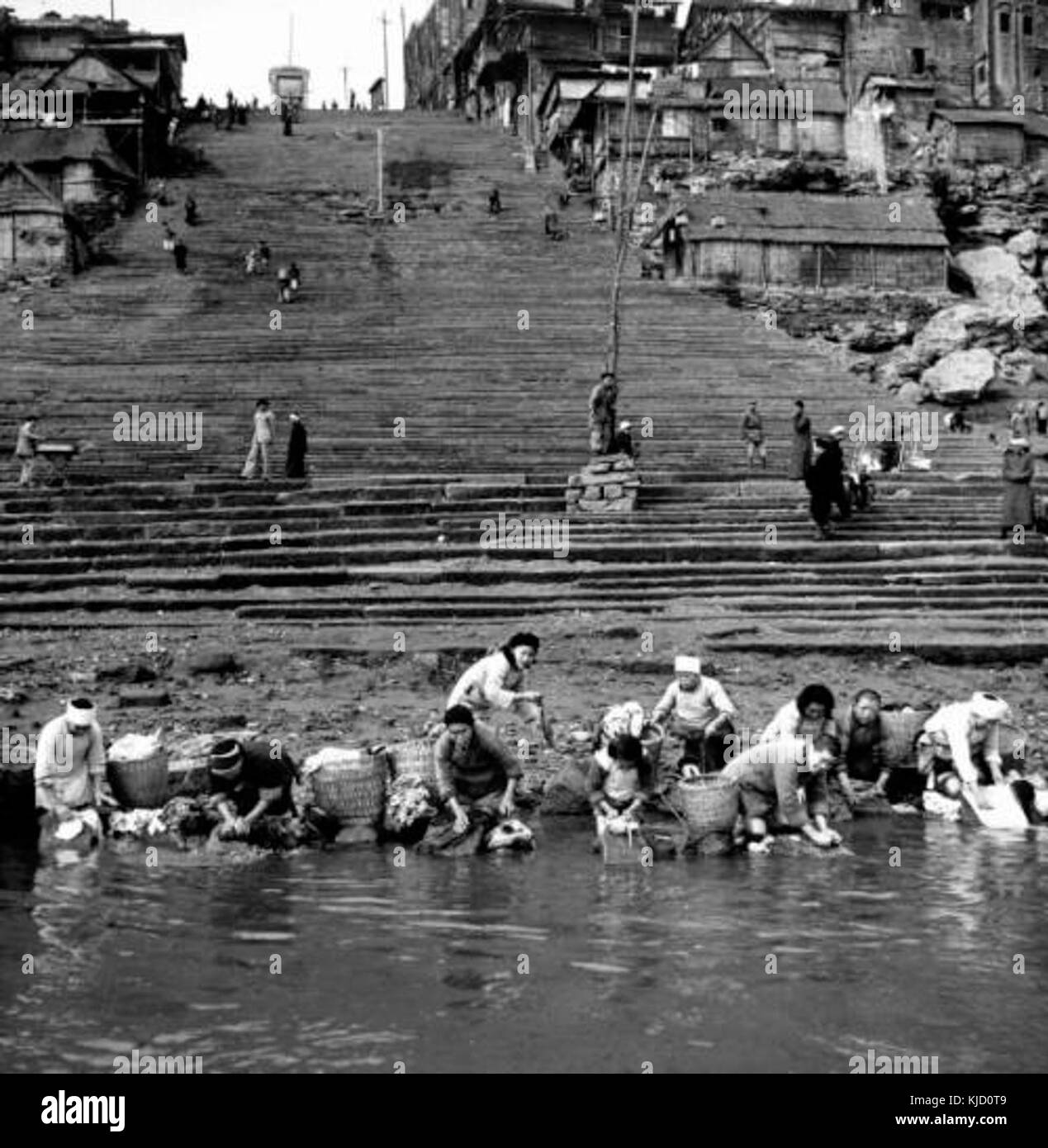 A painting depicting the Copper Age lifestyle at the Wisconsin Copper ...
