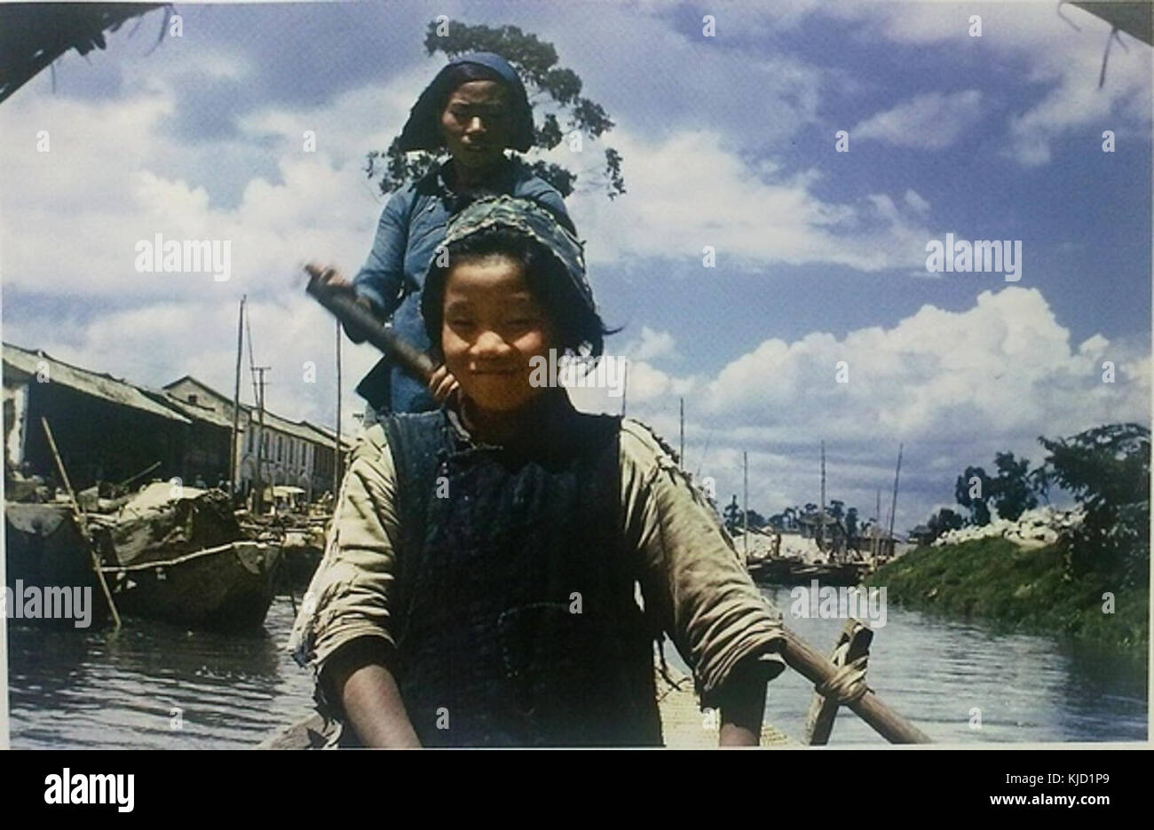 China war scenes hi-res stock photography and images - Alamy