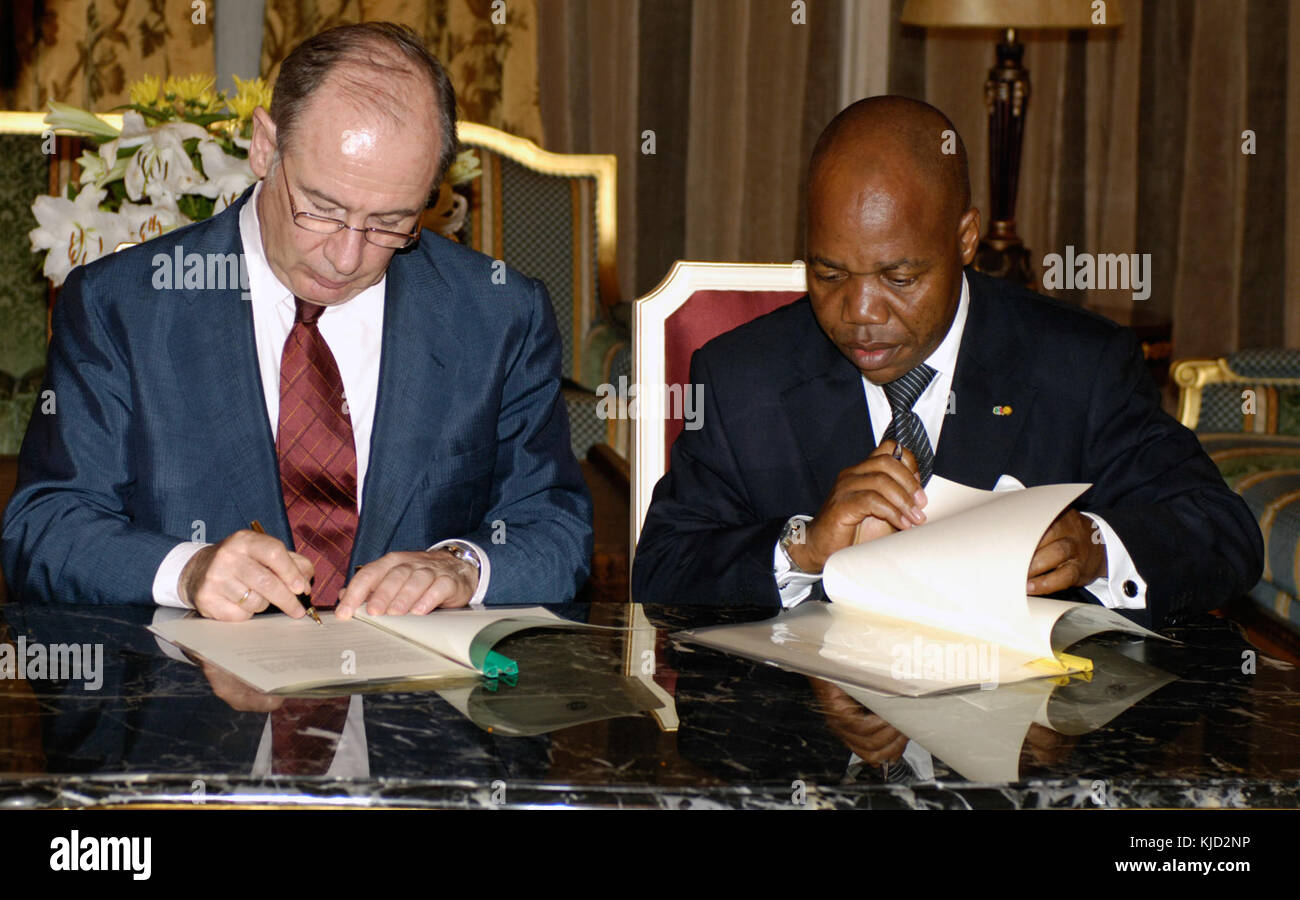 Rodrigo and Marcelino Owono Edu Stock Photo - Alamy