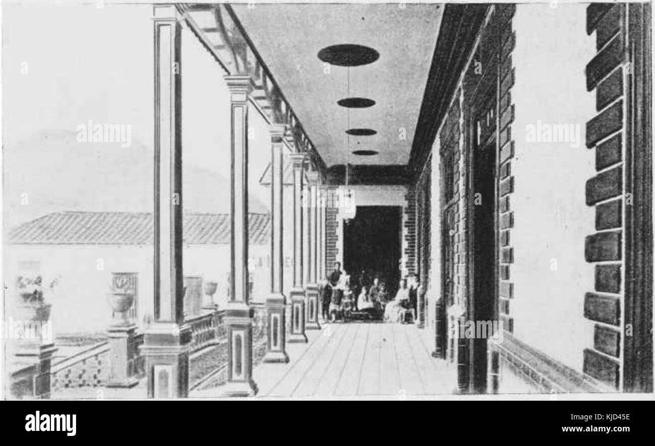 Front porch colonial house Black and White Stock Photos & Images - Alamy