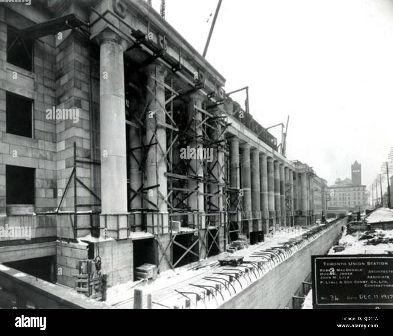 Outside construction of Union Station Stock Photo - Alamy