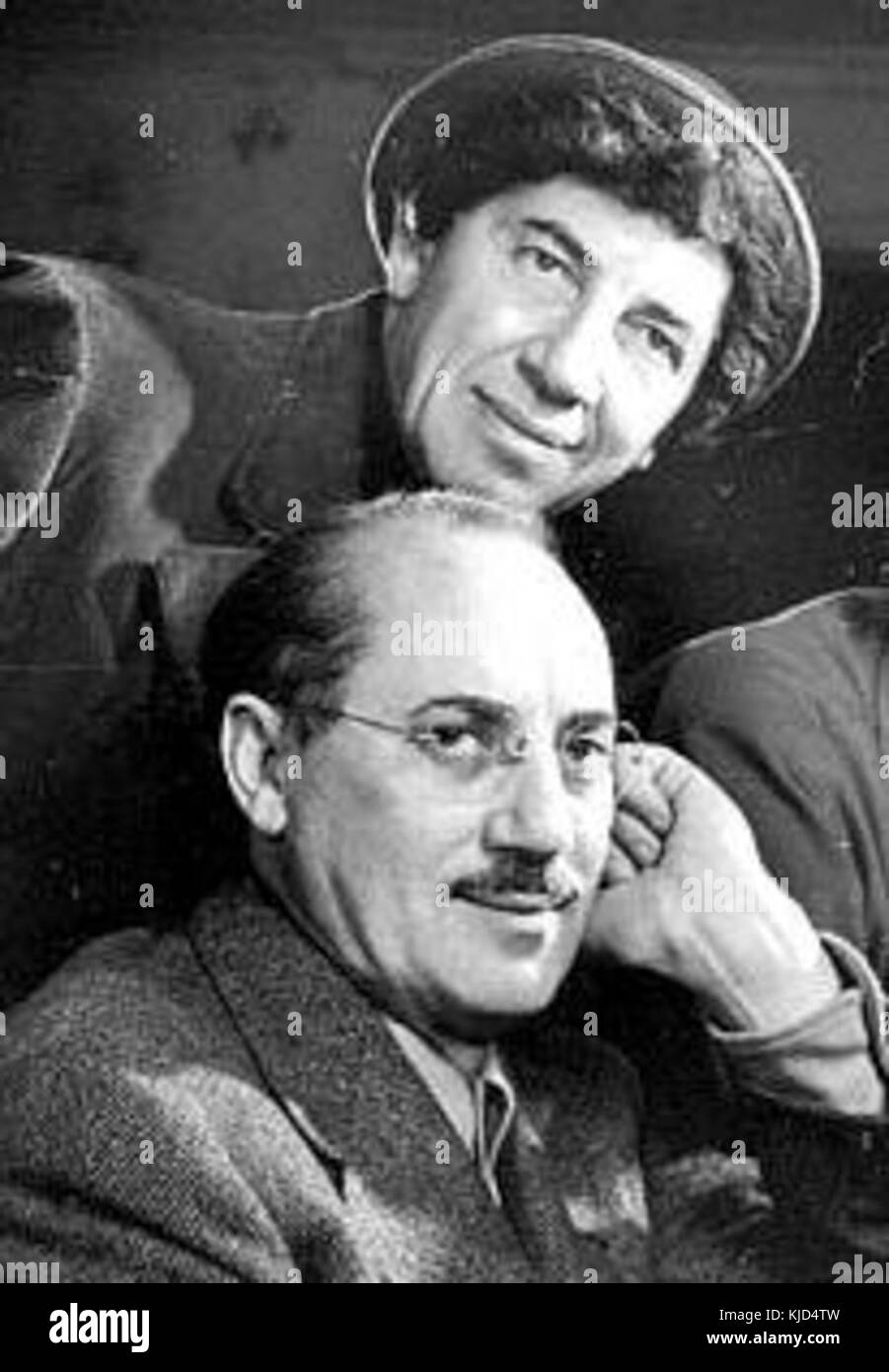 Groucho marx chico film Black and White Stock Photos & Images - Alamy