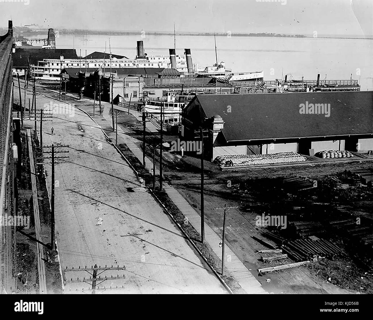 Queens photo Black and White Stock Photos & Images - Alamy