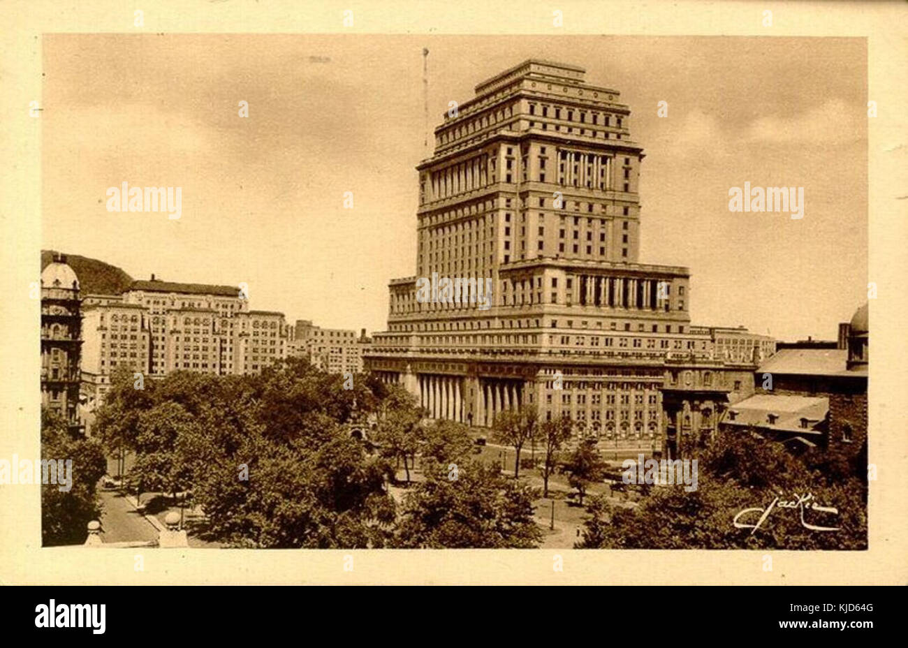 Sun Life Building 1942 Stock Photo - Alamy