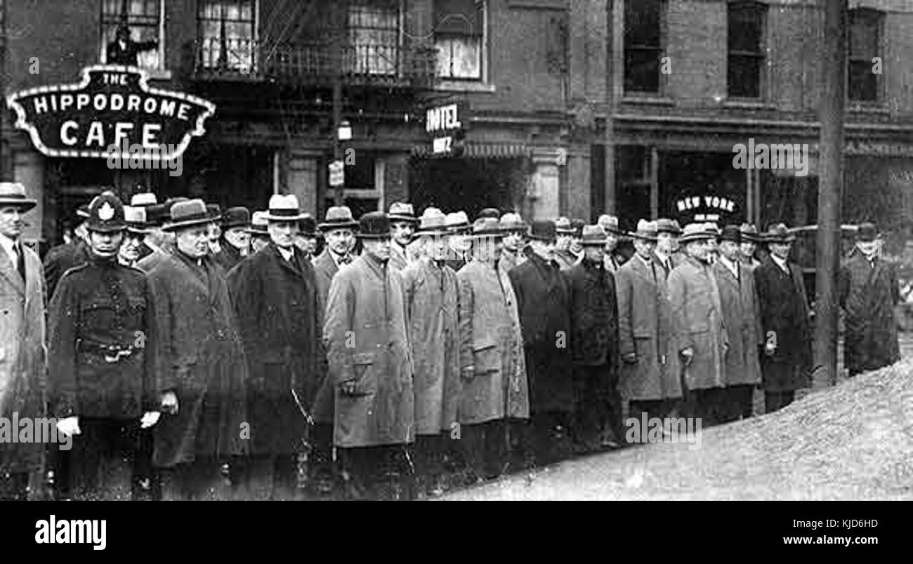 Plainclothes officers hi-res stock photography and images - Alamy