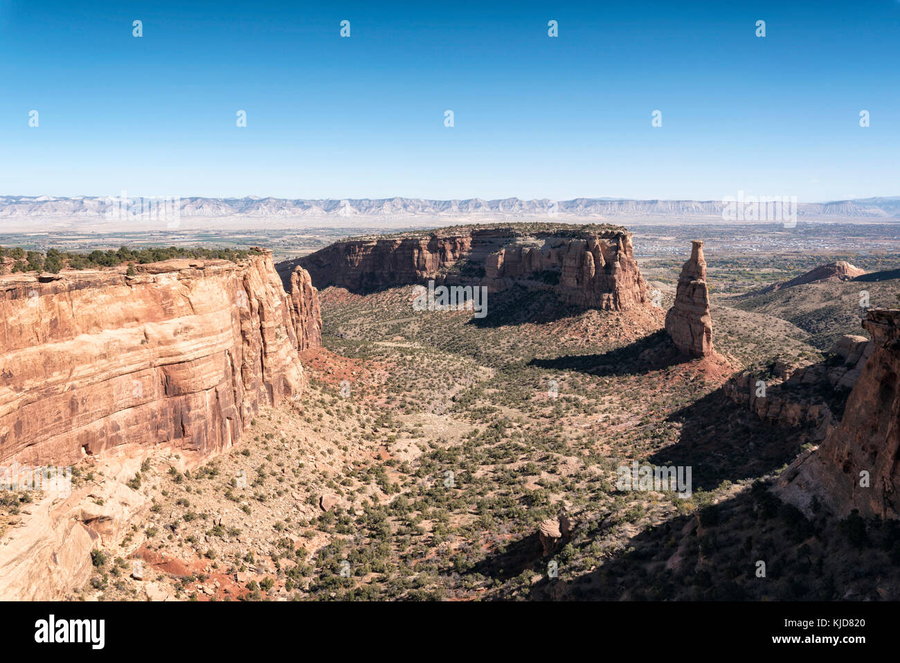 Blue sky over desert Stock Photo - Alamy