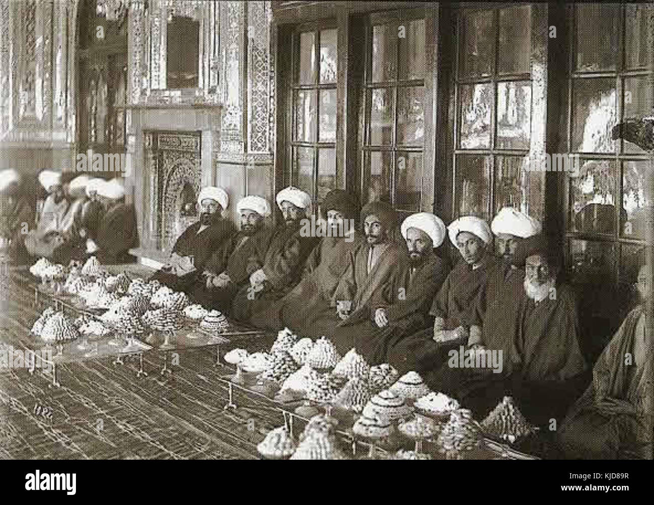 Ulama hi-res stock photography and images - Alamy