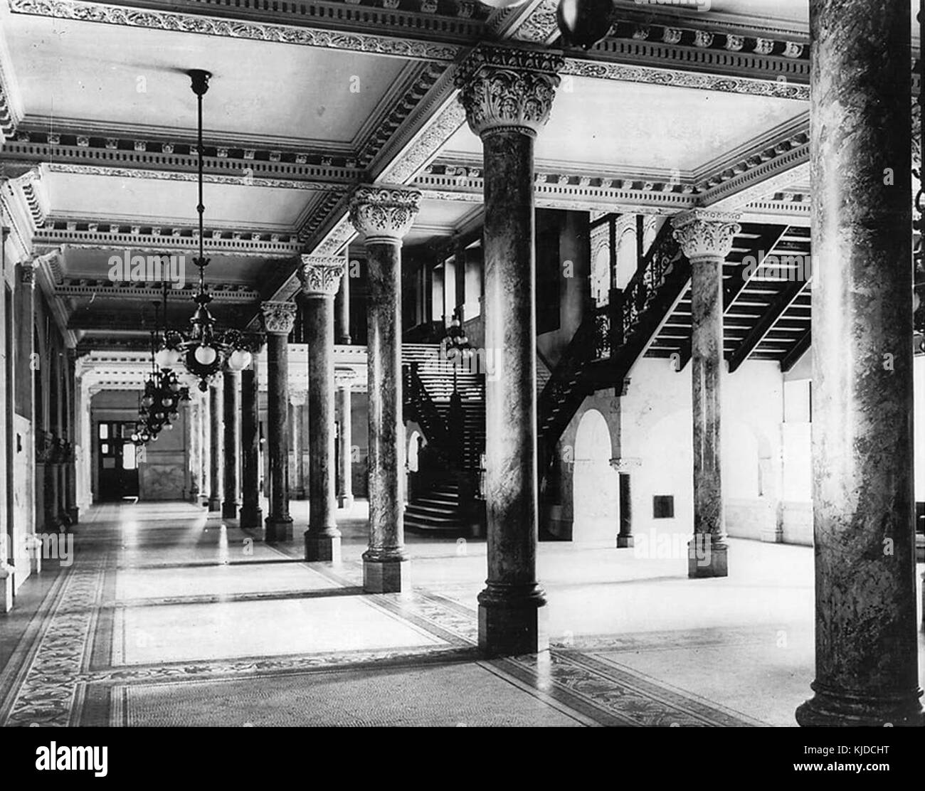 Main floor lobby east (City Hall Stock Photo - Alamy