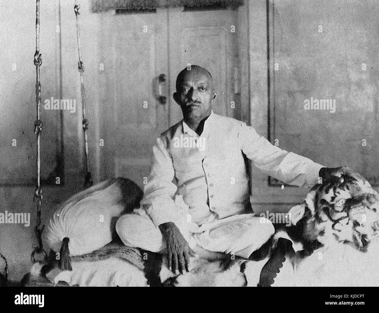 Narayan Maharaj 14 Stock Photo - Alamy