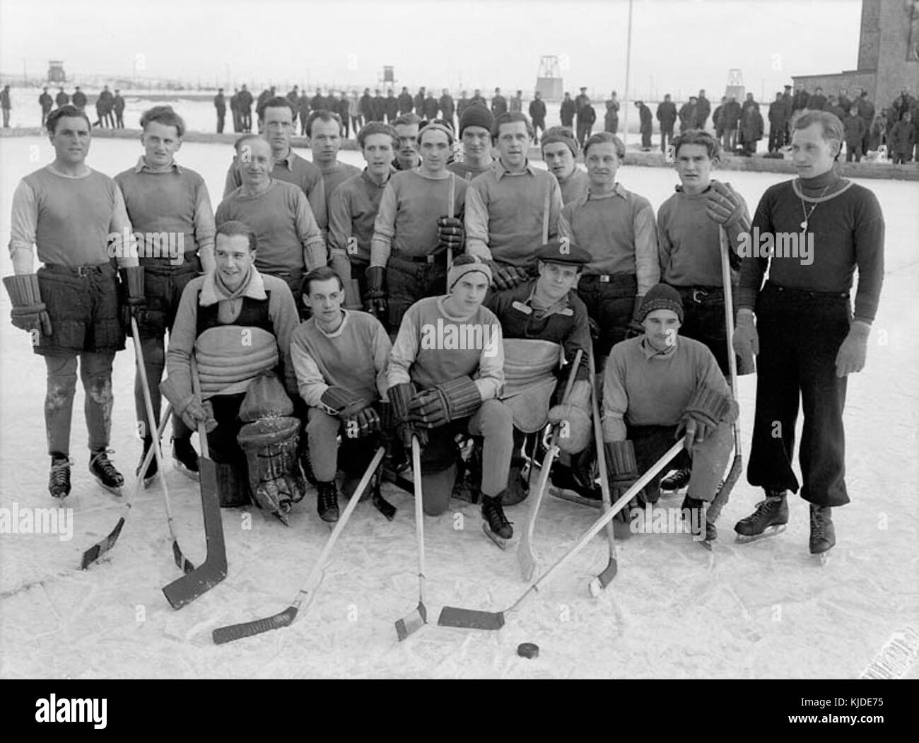 Prison team Camp 132 Medicine Hat Stock Photo - Alamy