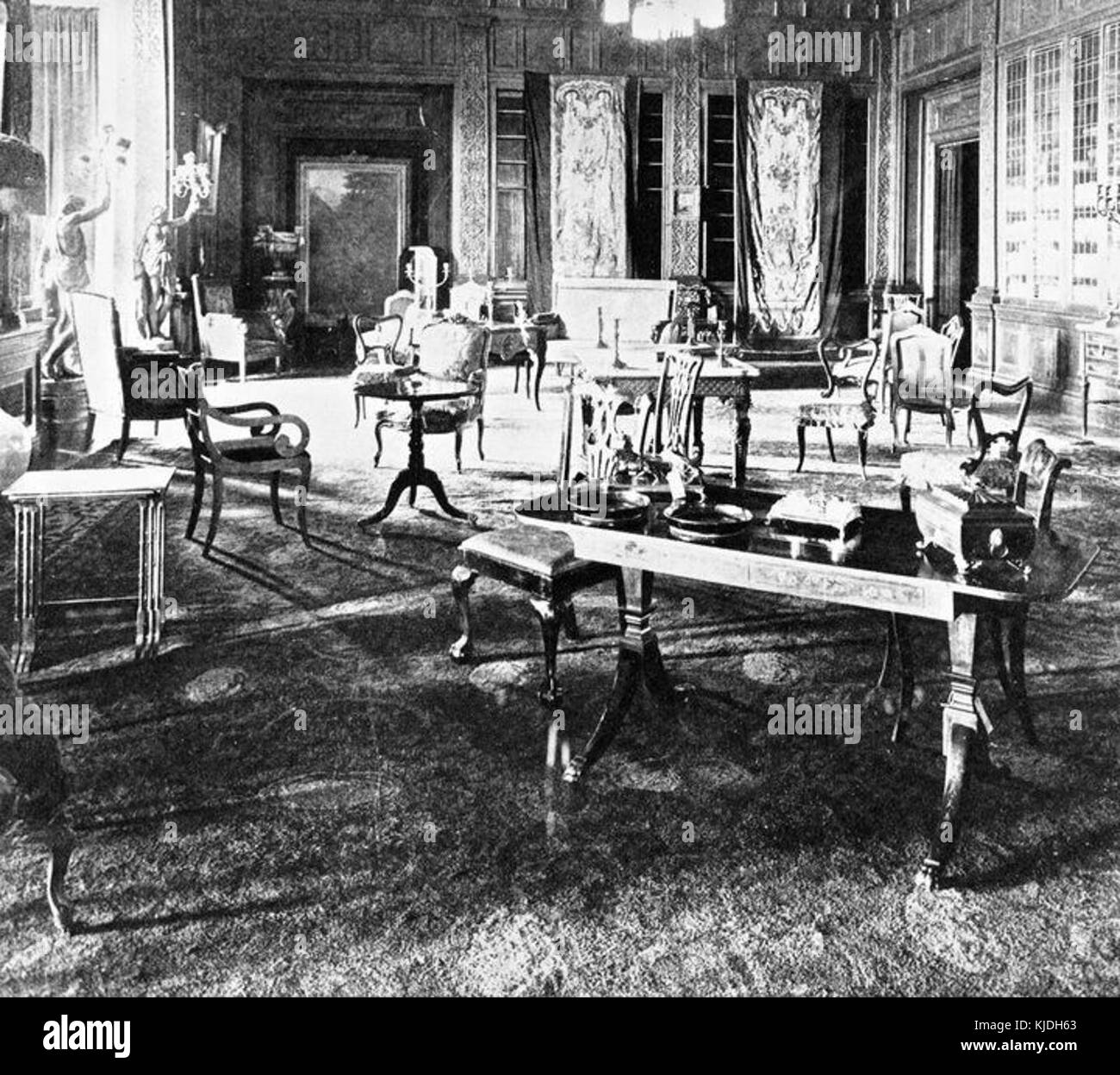 Library, Casa Loma 01 Stock Photo - Alamy