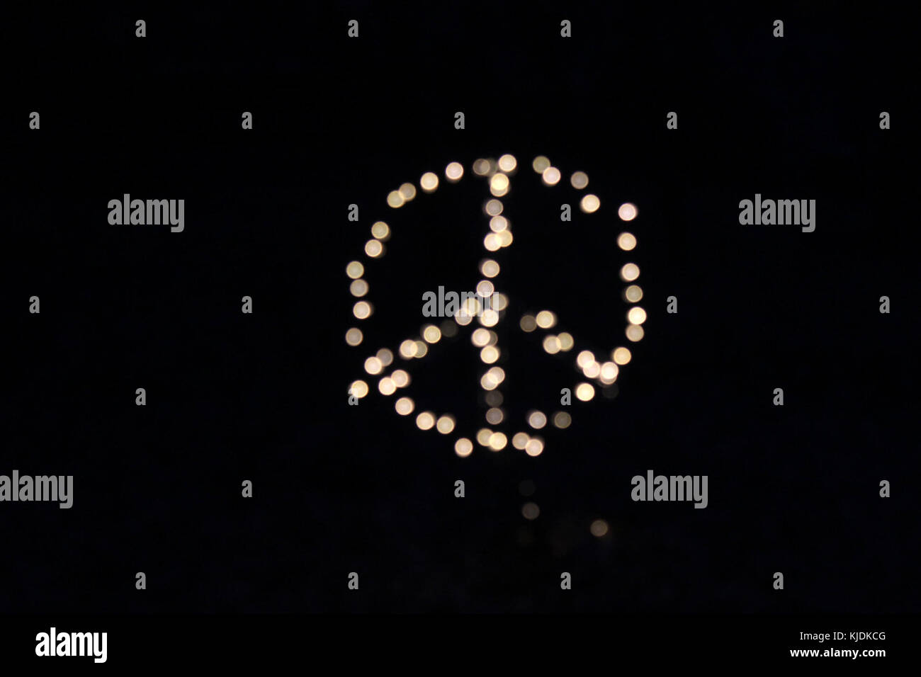 Gfp christmas peace sign Stock Photo - Alamy