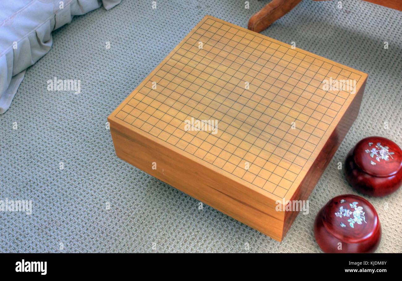 Go board hi-res stock photography and images - Alamy