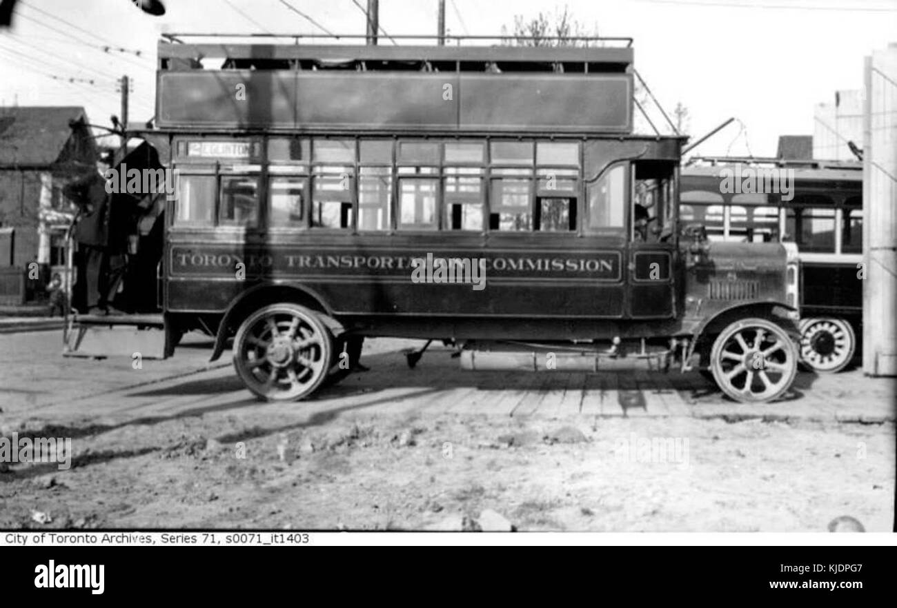 Old TTC bus, City of Toronto Archive, series 71, item 1403 Stock Photo ...