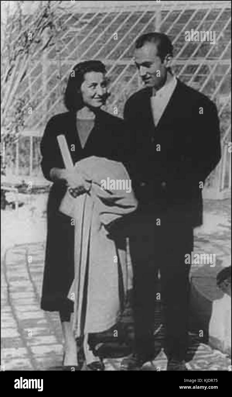 Shariati hi-res stock photography and images - Alamy