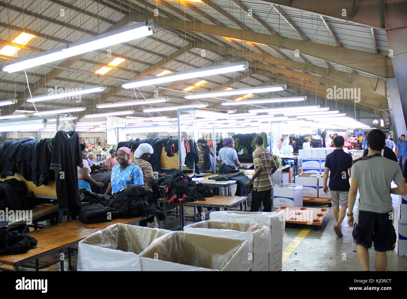 Inside the factory hi-res stock photography and images - Alamy