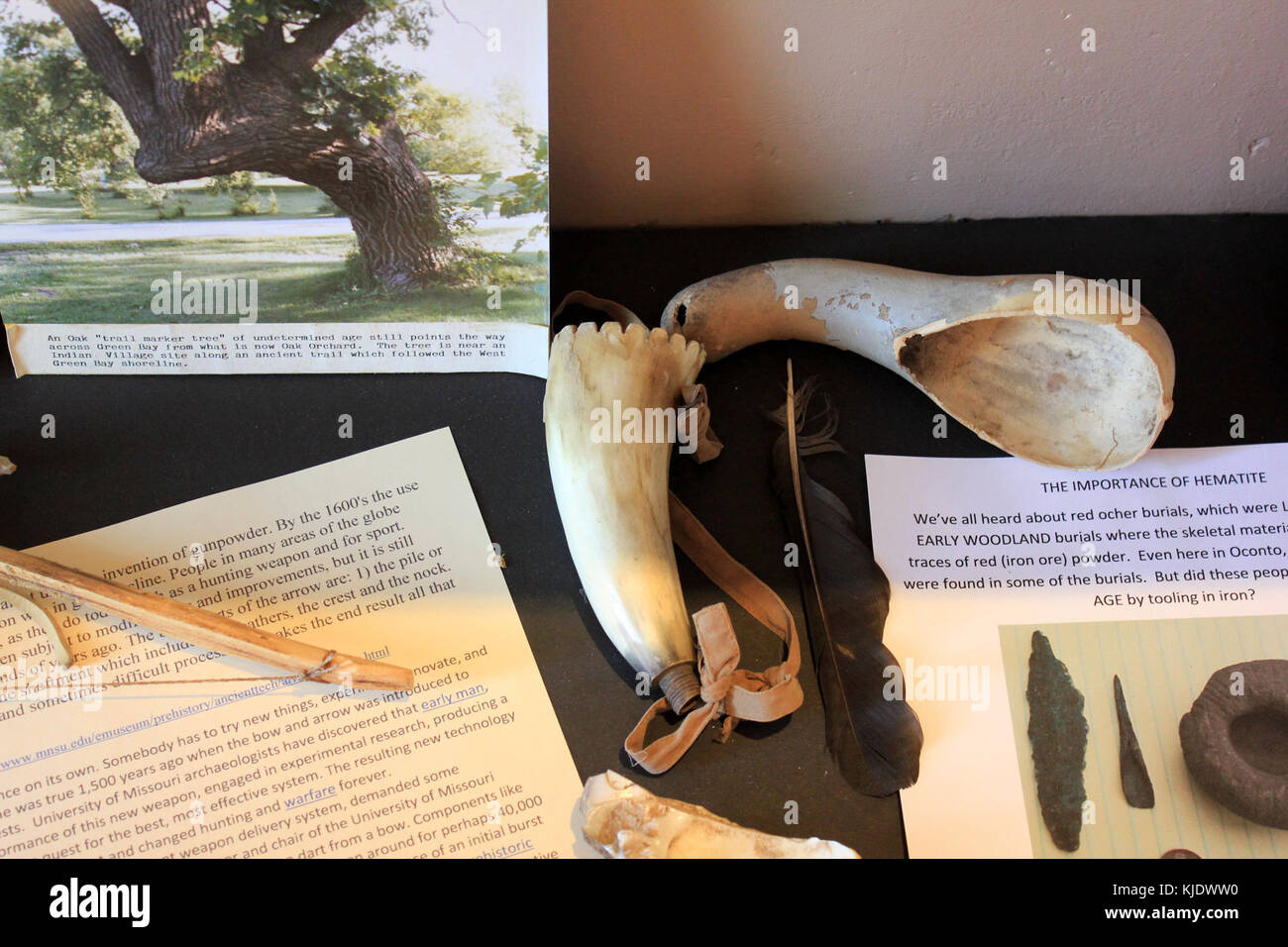 Copper native american hi-res stock photography and images - Alamy