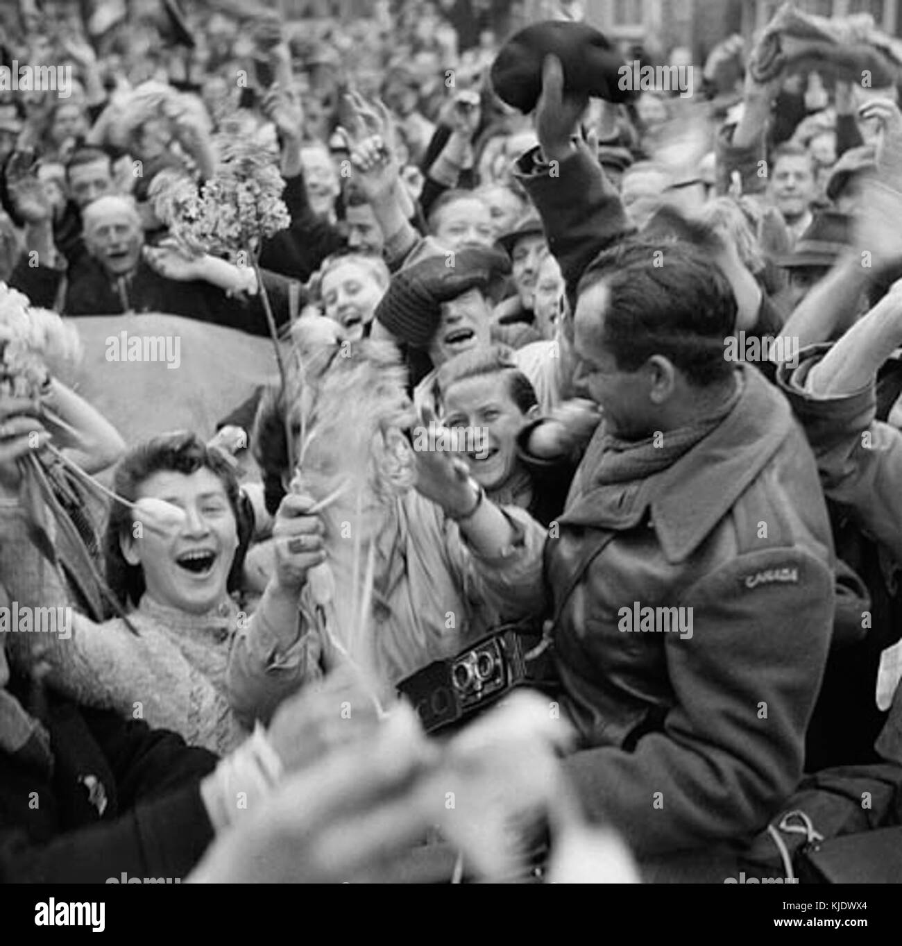 Crowd of Dutch civilians celebrating the liberation of Utrecht by the ...