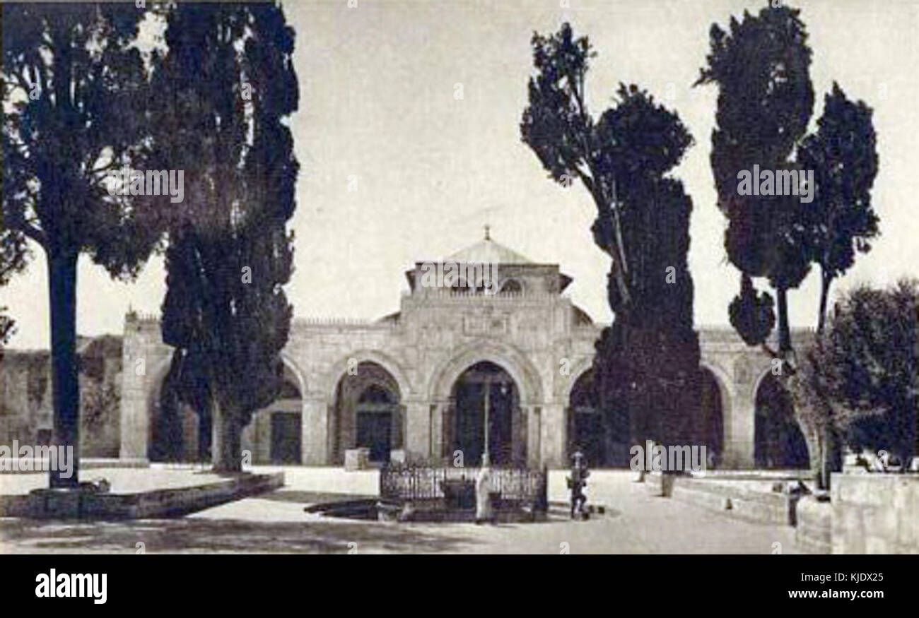 El aksa mosque hi-res stock photography and images - Alamy