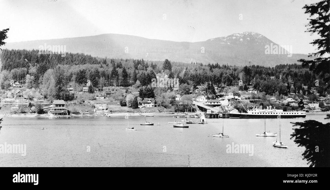 SS Lady Cecilia at Gibsons Landing BC circa 1930 Stock Photo - Alamy