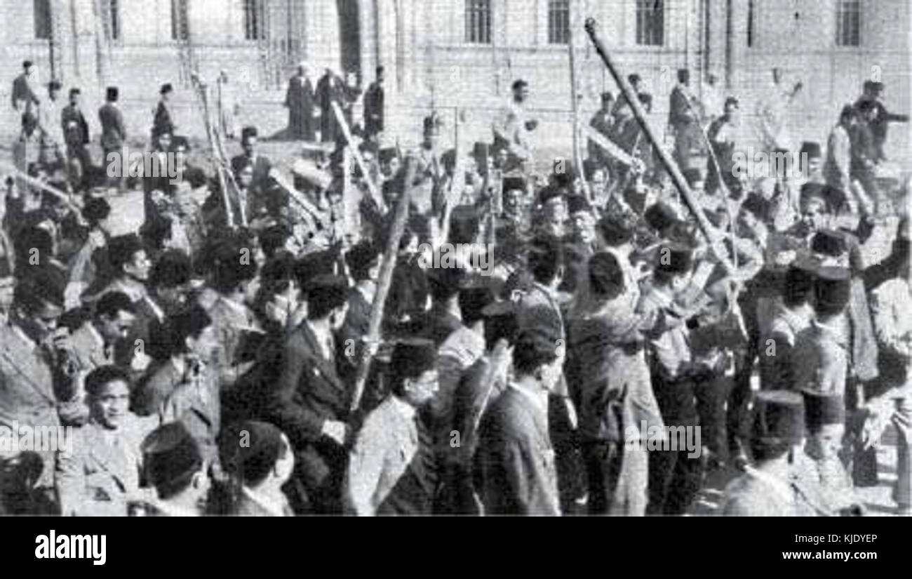 Abbas bridge hi-res stock photography and images - Alamy