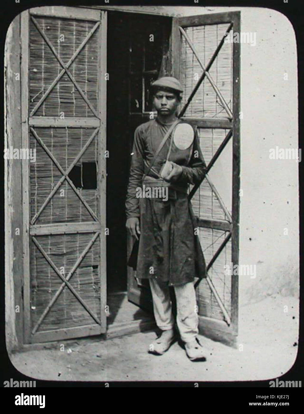 India early postman hi-res stock photography and images - Alamy