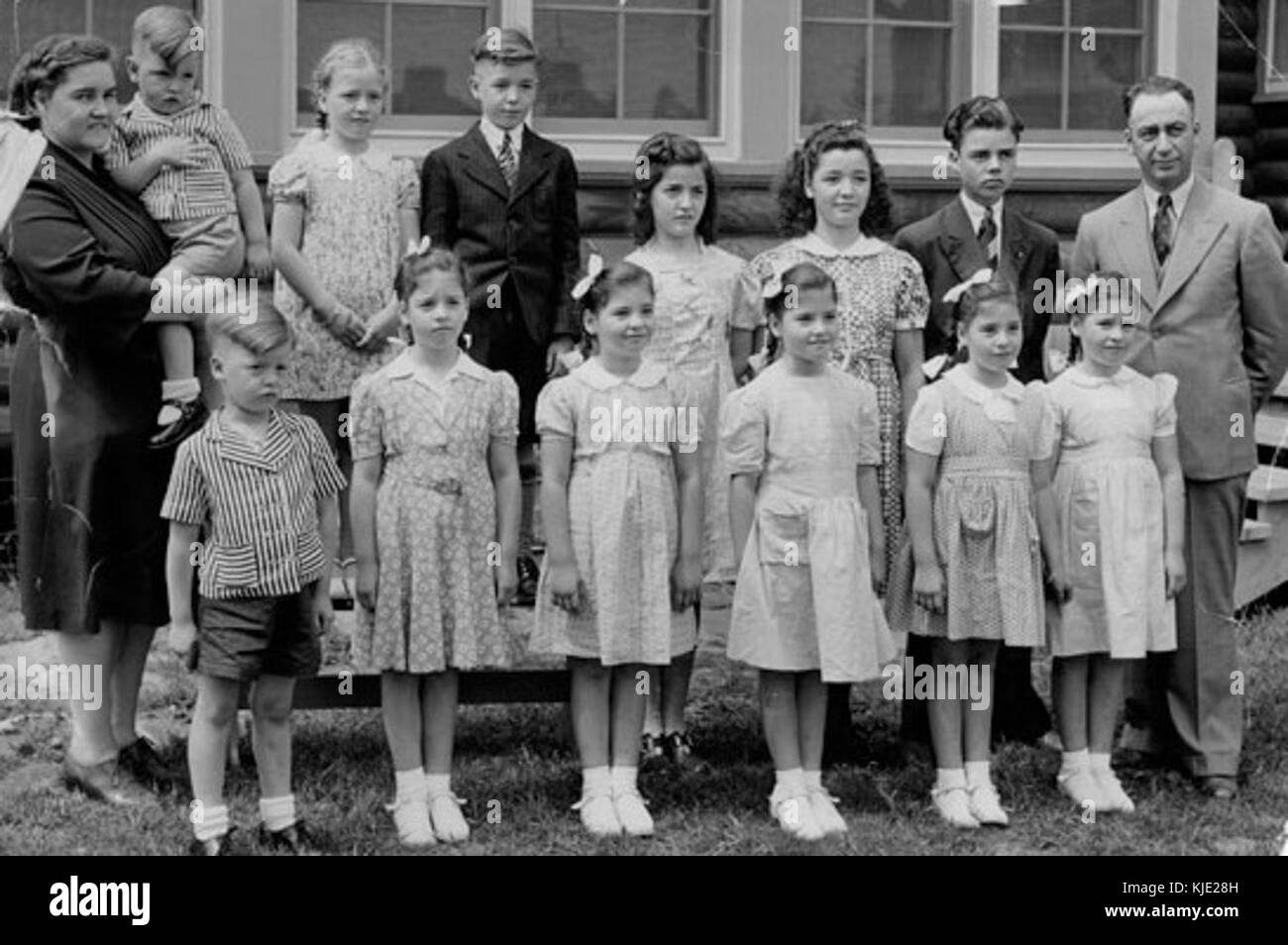 Dionne quintuplet sisters hi-res stock photography and images - Alamy