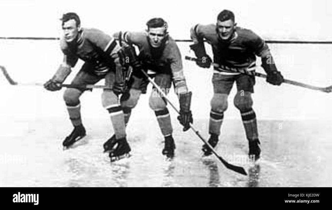 1930s bread line hi-res stock photography and images - Alamy