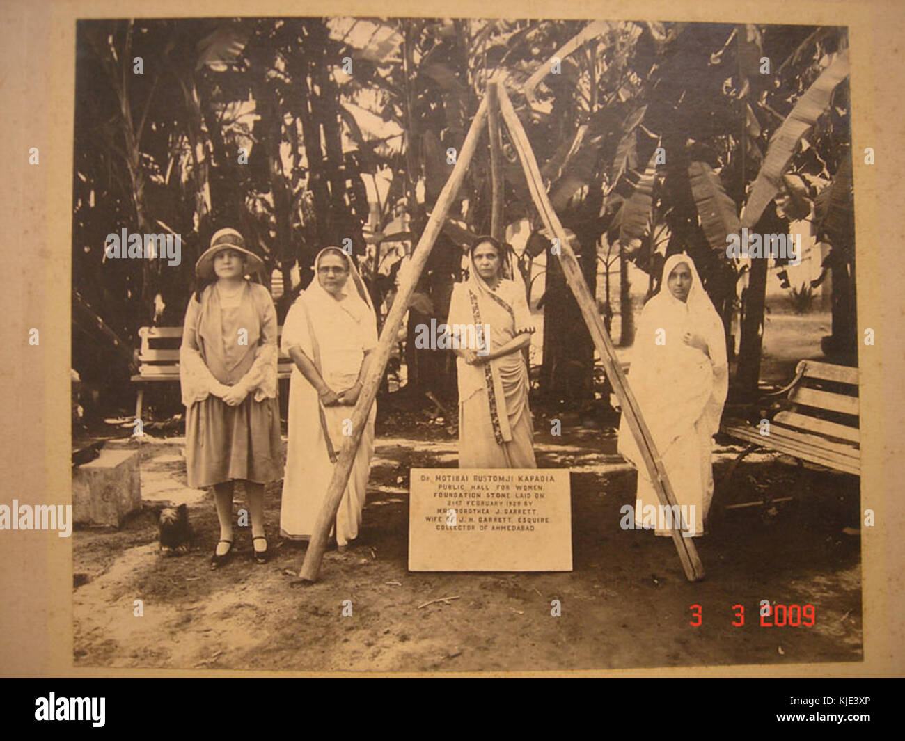 Dr Motibai Rustomji Kapadia Public Hall for Women Stock Photo - Alamy