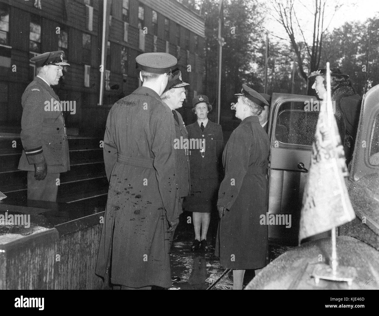 Army inspection photographs Black and White Stock Photos & Images - Alamy