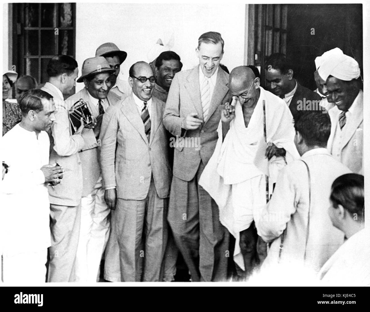 This photograph captures a historical moment between Stafford Cripps ...